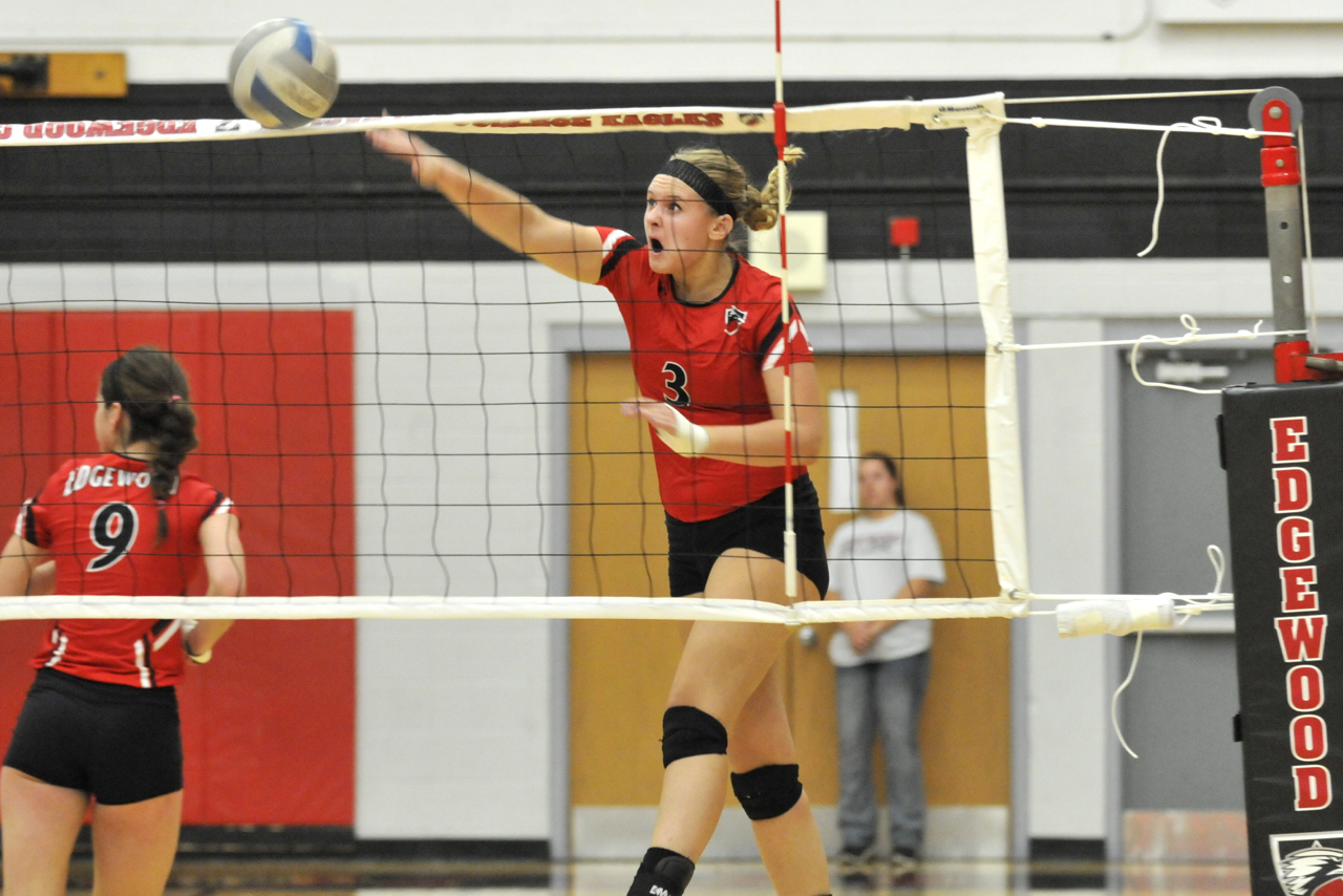 Erika Van Engen - Women's Volleyball - Edgewood College Athletics