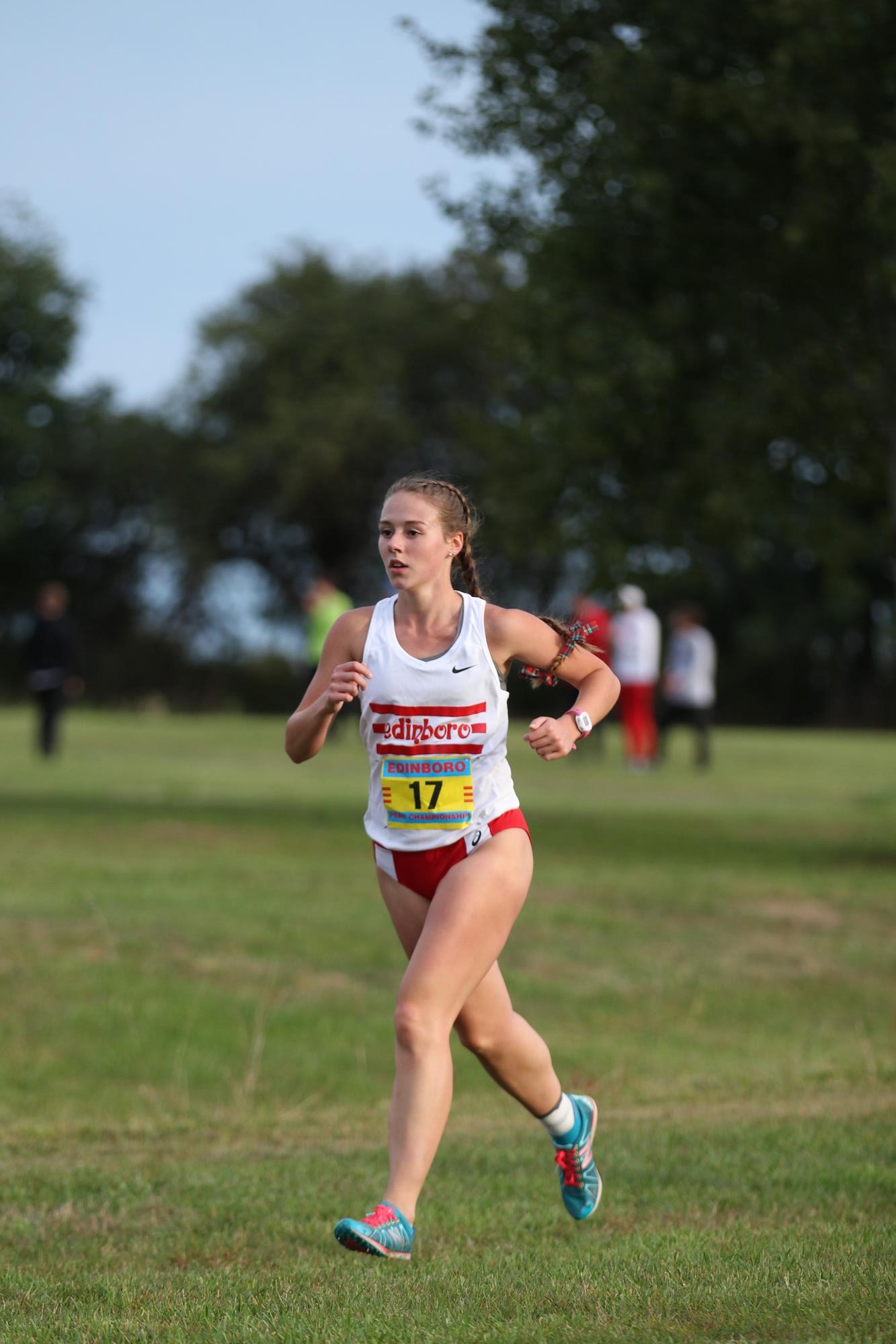 Jordan Hauser - Women's Cross Country - Edinboro University Athletics