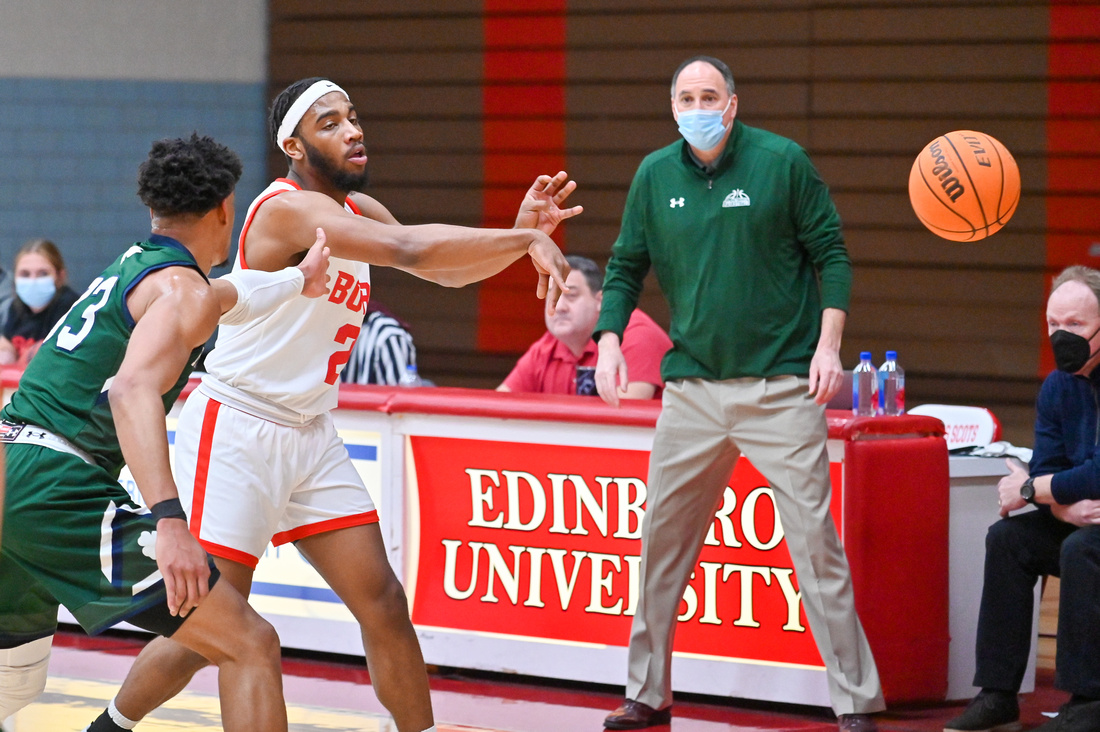 Deontae Robertson - Men's Basketball - Edinboro University Athletics