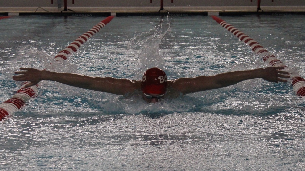 Men’s Swimming Starts 2025-26 Season at Crimson Hawk Invitational and ...