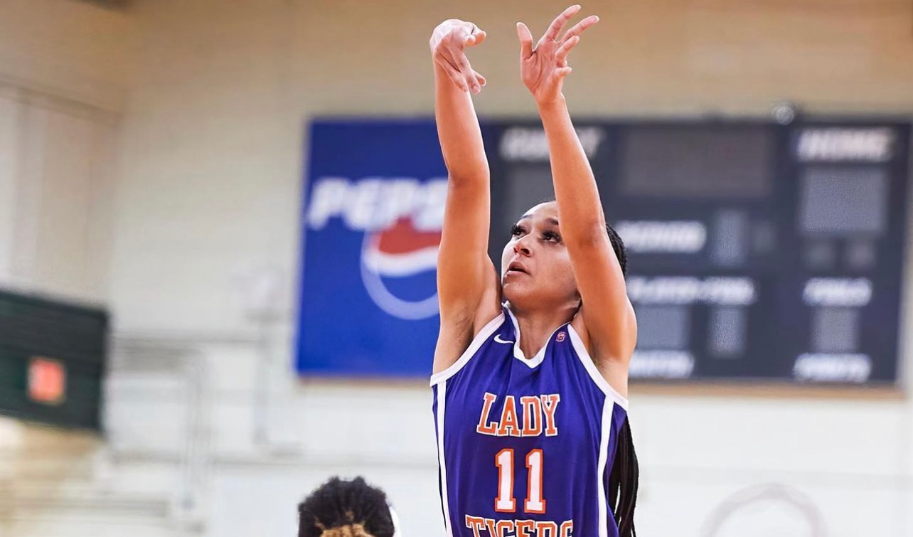 Anissa Tuitt - 2023-24 - Women's Basketball - Edward Waters University