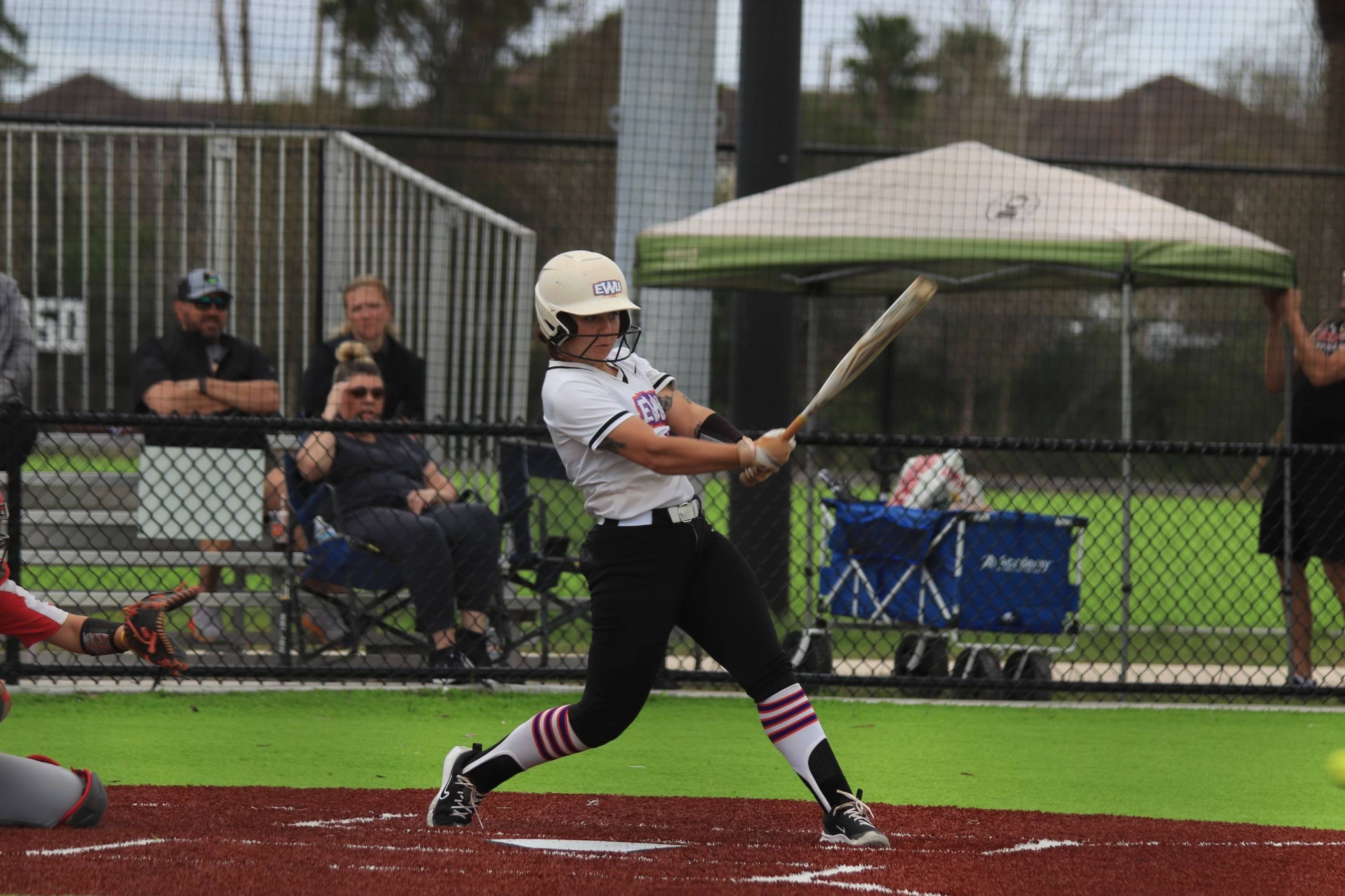 Softball Sweeps Clark Atlanta - Edward Waters University