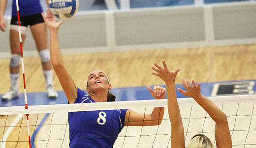 Erin Hake - Volleyball - Eastern Illinois University Athletics