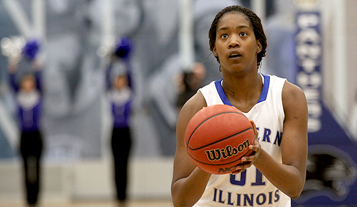 Mariah King - Women's Basketball - Eastern Illinois University Athletics
