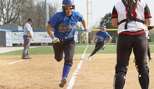 Jen Saucier - Softball - Eastern Illinois University Athletics