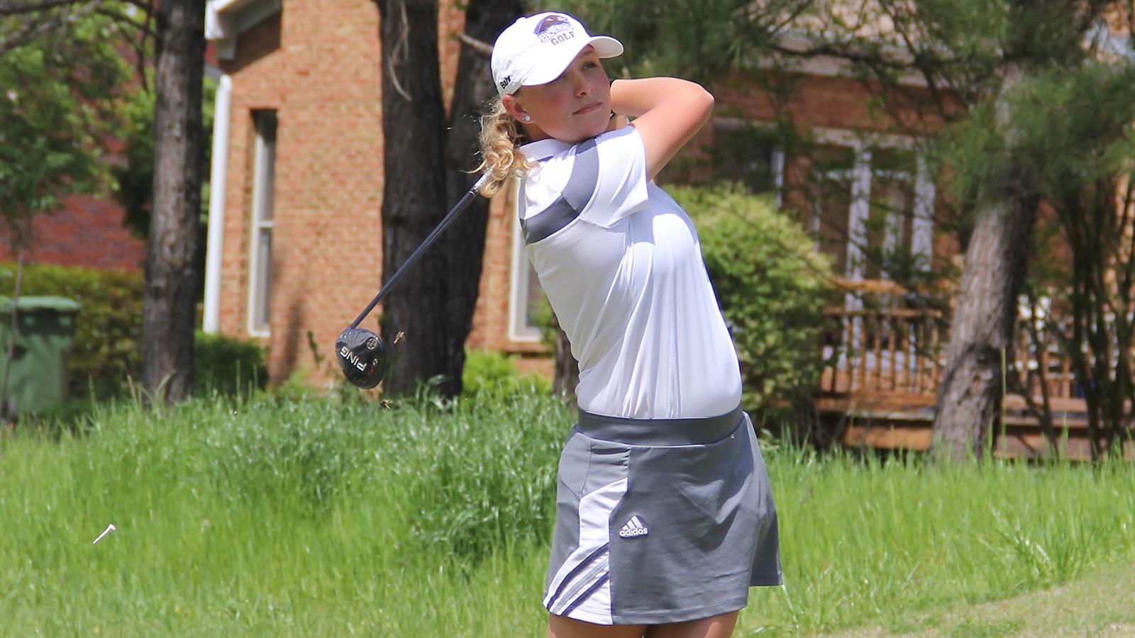 Anne Bahr - Women's Golf - Eastern Illinois University Athletics