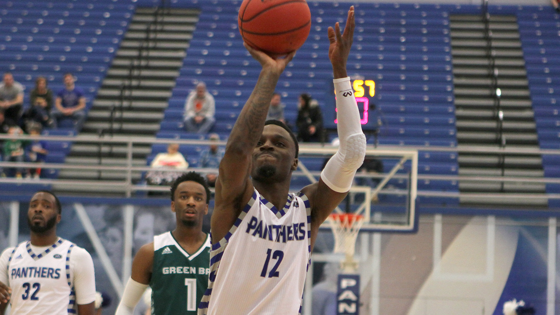 Dondre Duffus - Men's Basketball - Eastern Illinois University Athletics