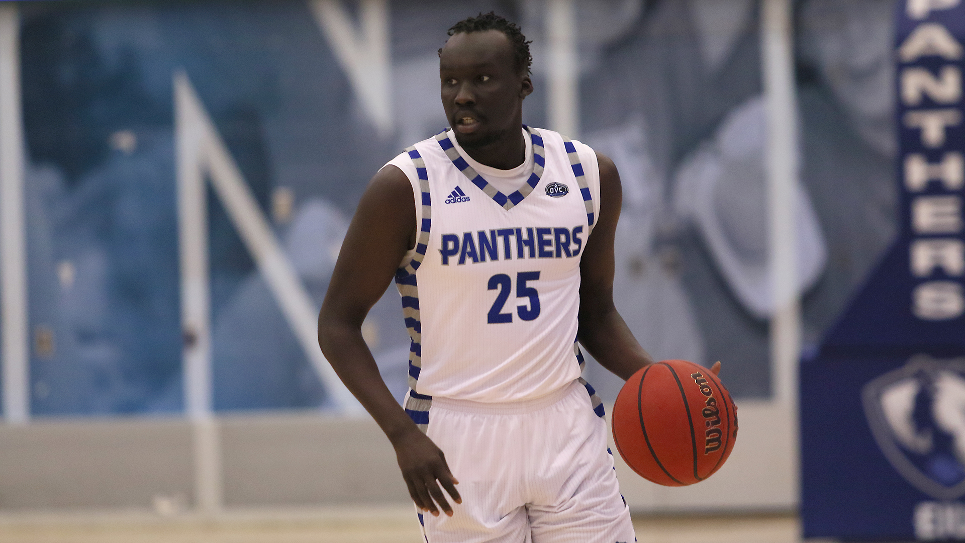 Deang Deang - Men's Basketball - Eastern Illinois University Athletics