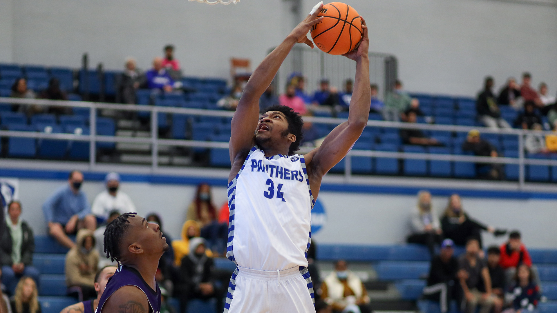 Jermaine Hamlin - Men's Basketball - Eastern Illinois University Athletics