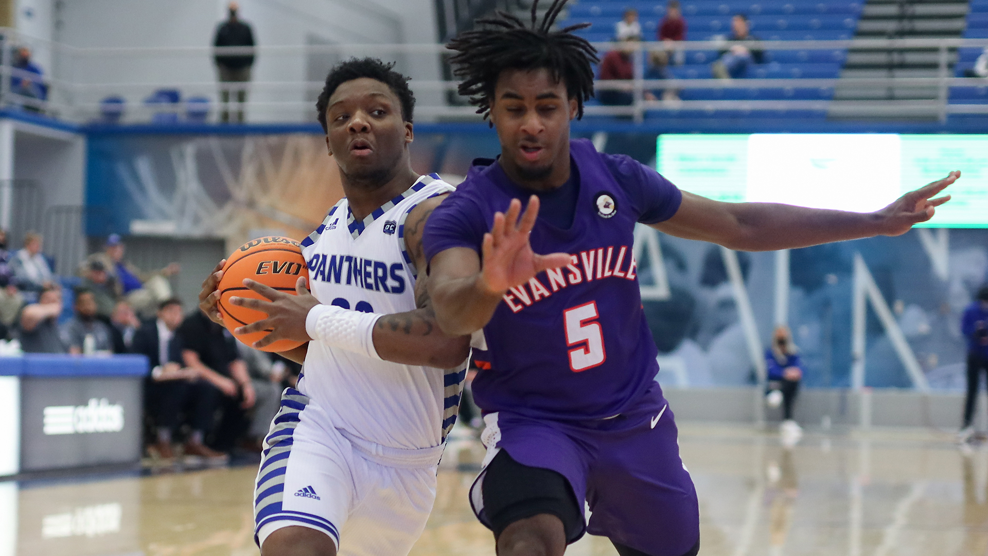 Kejuan Clements - Men's Basketball - Eastern Illinois University Athletics