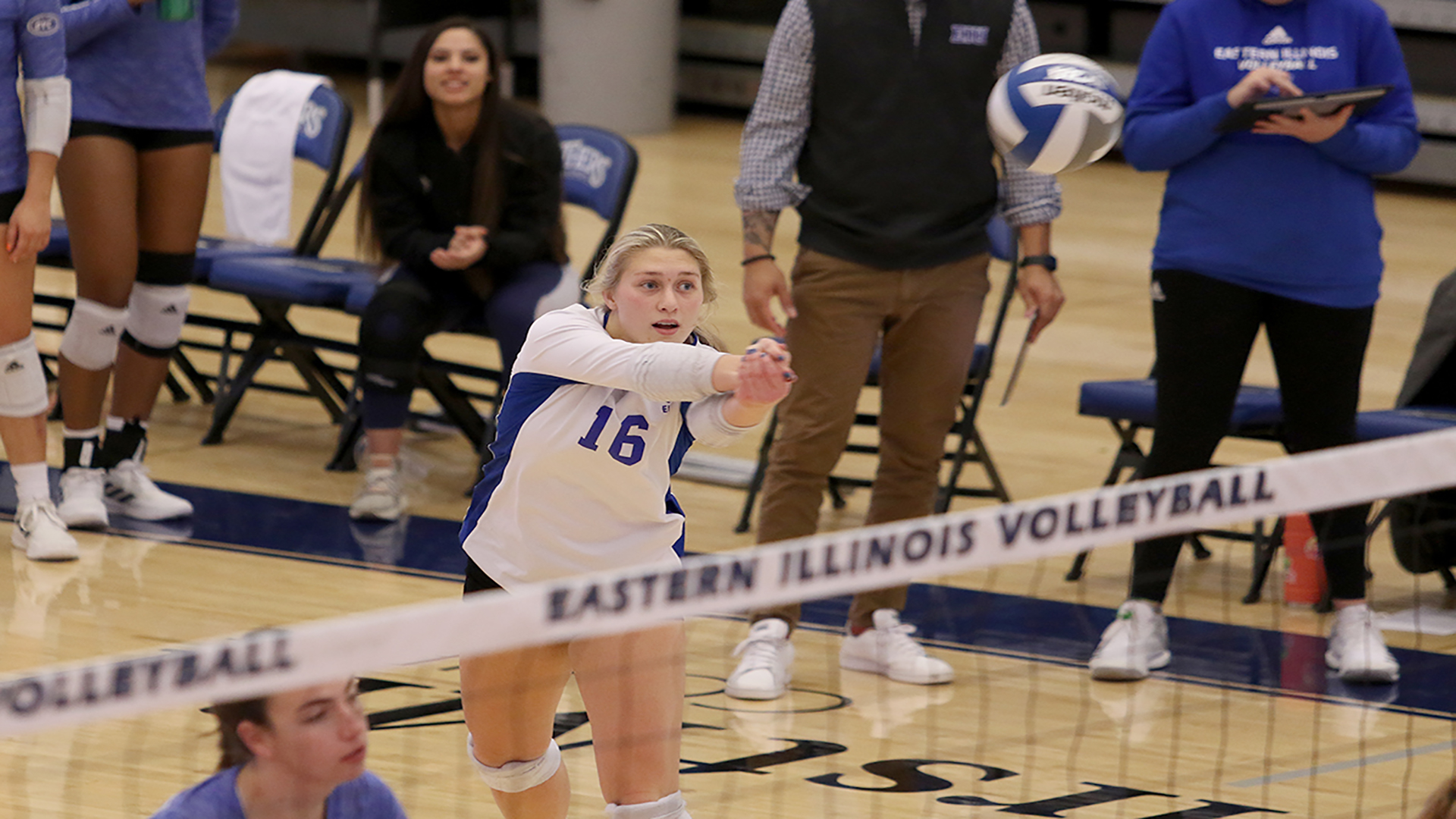 Ashley Sharkus - Volleyball - Eastern Illinois University Athletics