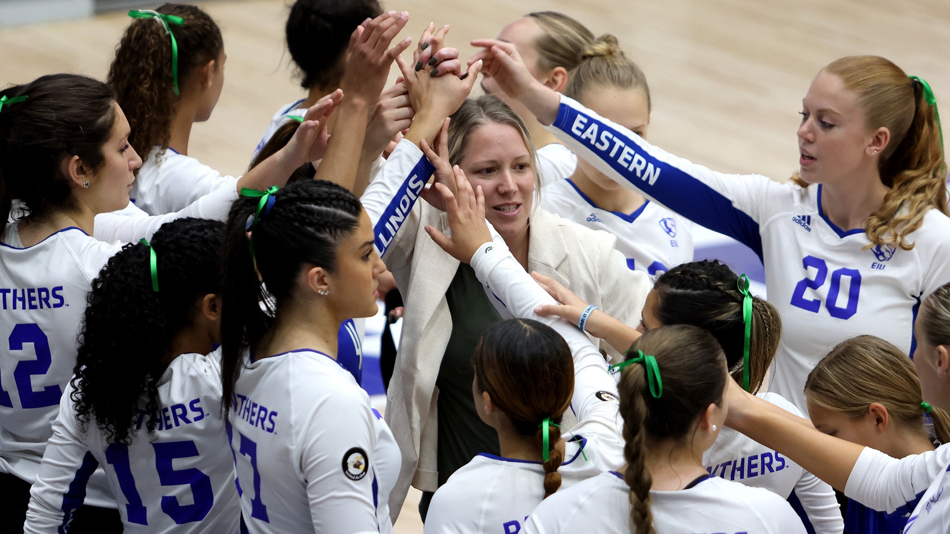 EIU Falls To Lindenwood In Five Sets - Eastern Illinois University ...