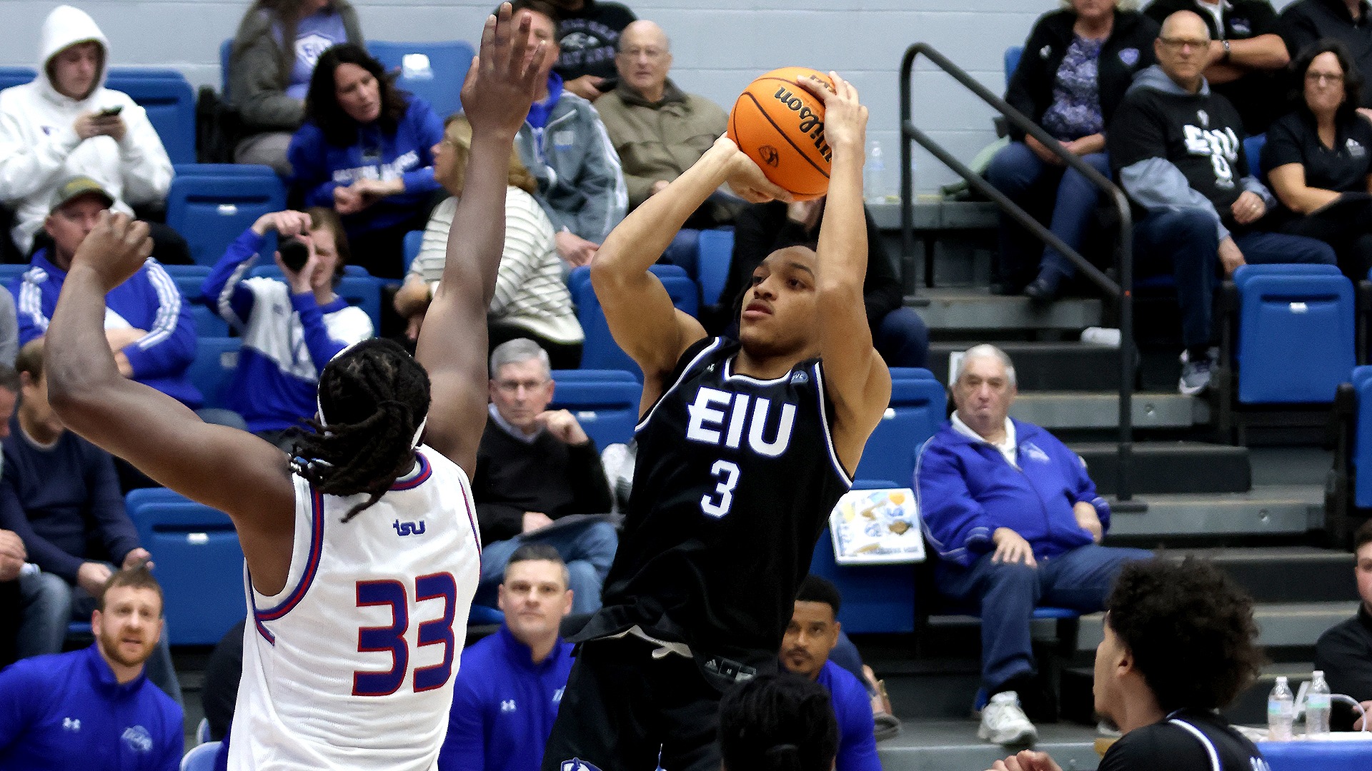 Men's Basketball Comes Up Just Short Against TSU - Eastern Illinois ...
