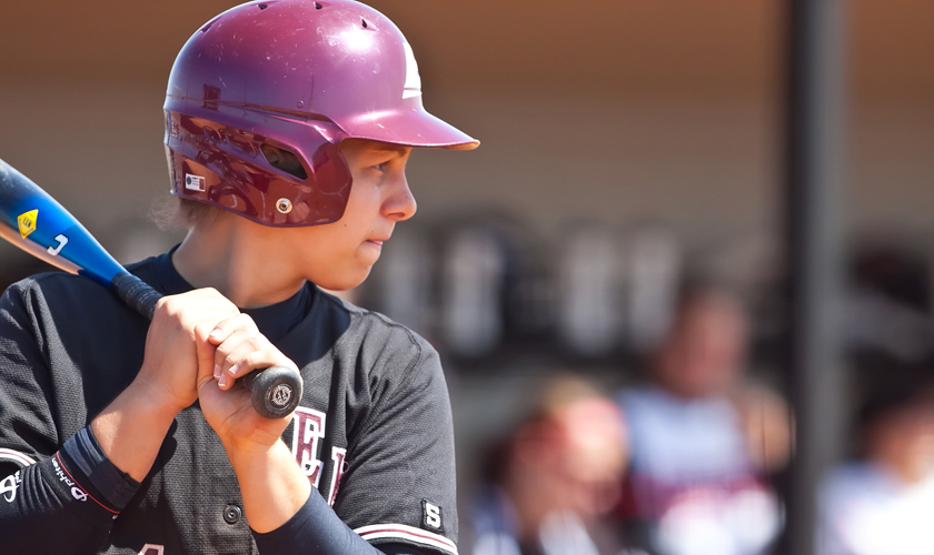Nikki Bruce - Softball - Eastern Kentucky University Athletics