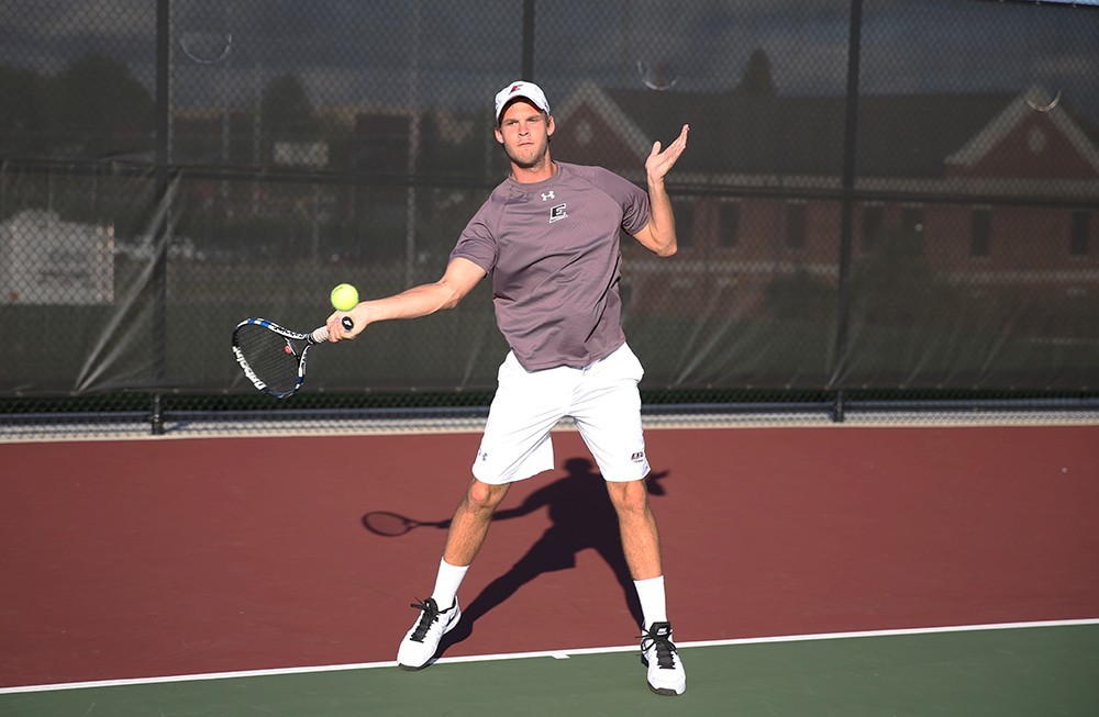 Colin Hart - Men's Tennis - Eastern Kentucky University Athletics