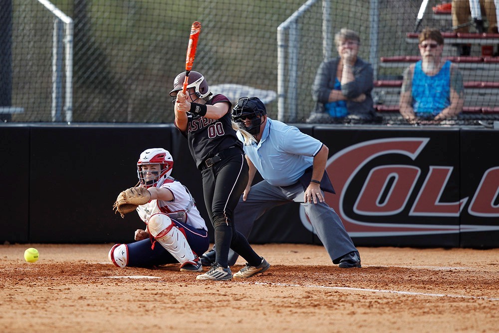 Amber Murray - Softball - Eastern Kentucky University Athletics