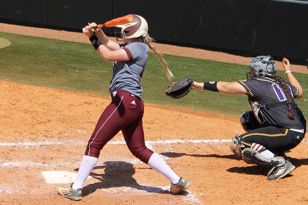 Amber Murray - Softball - Eastern Kentucky University Athletics