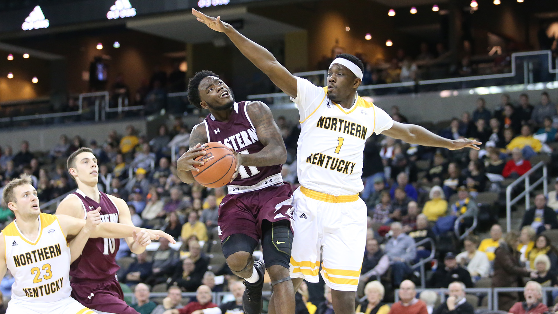 Asante Gist - Men's Basketball - Eastern Kentucky University Athletics