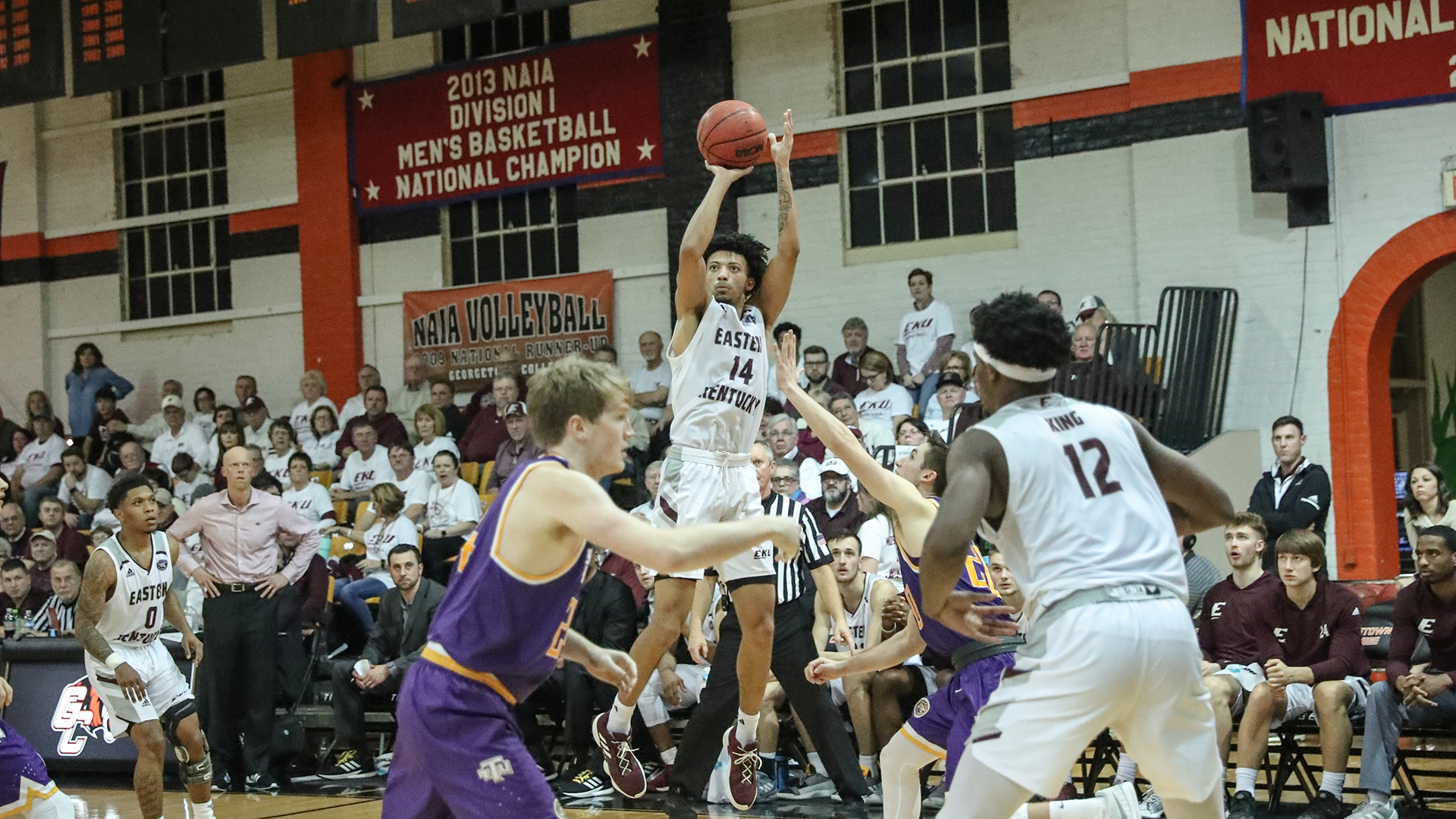 Houston King - Men's Basketball - Eastern Kentucky University Athletics