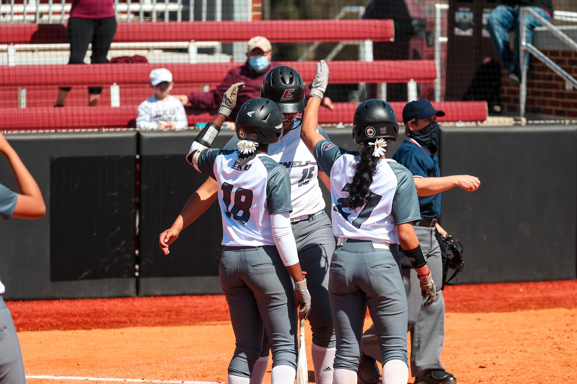 Carly Robinson - Softball - Eastern Kentucky University Athletics