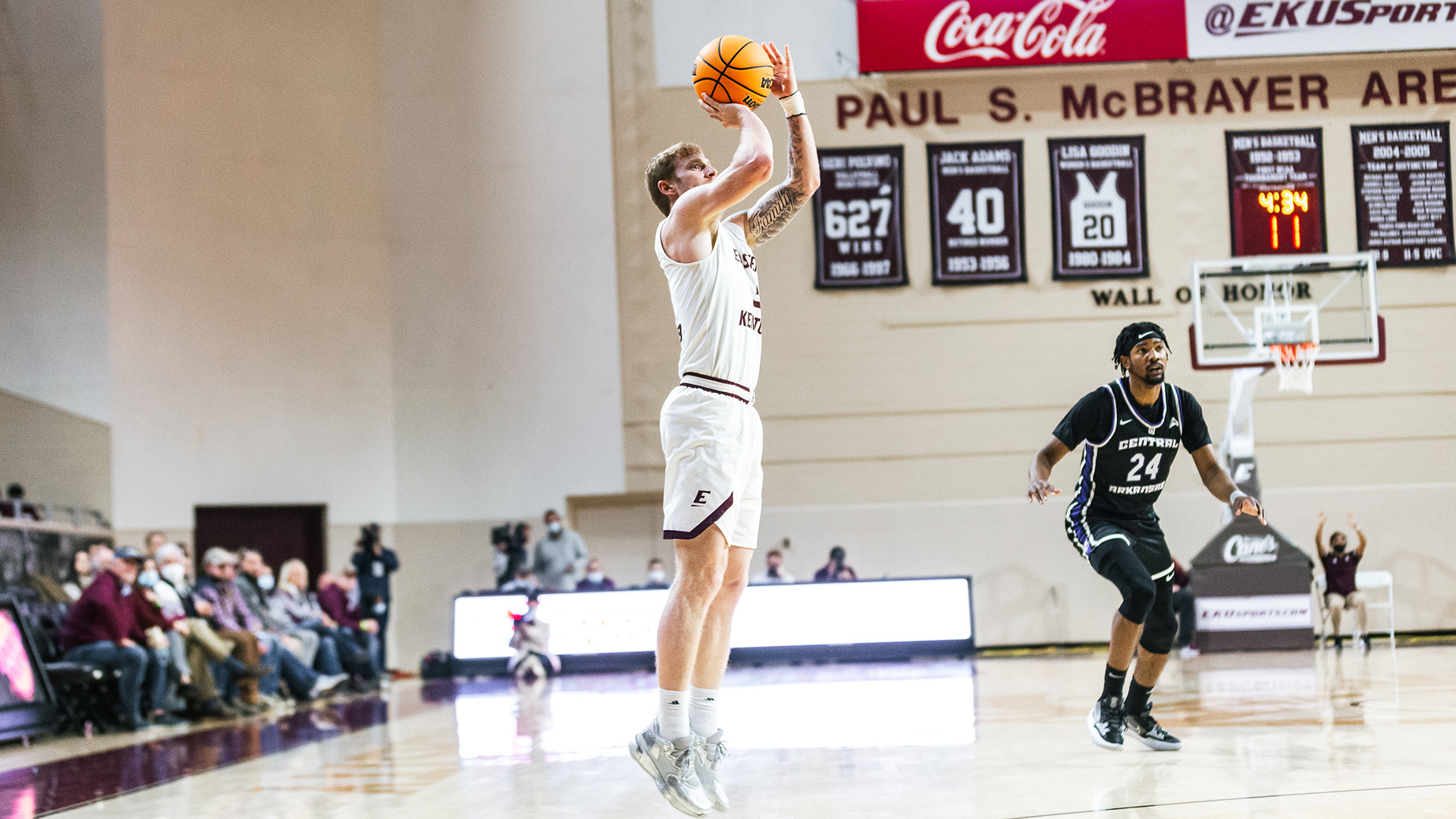 Cooper Robb - Men's Basketball - Eastern Kentucky University Athletics