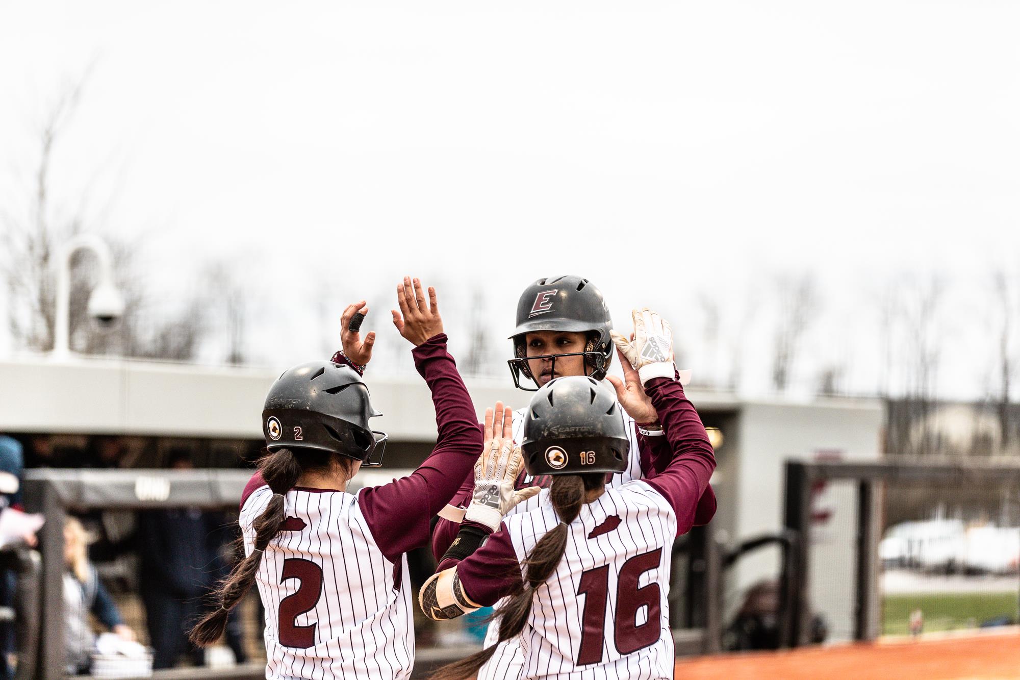 Carly Robinson - Softball - Eastern Kentucky University Athletics