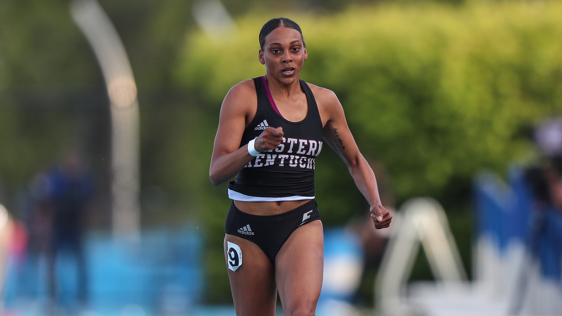 Quantasia Perry - Track & Field - Eastern Kentucky University Athletics