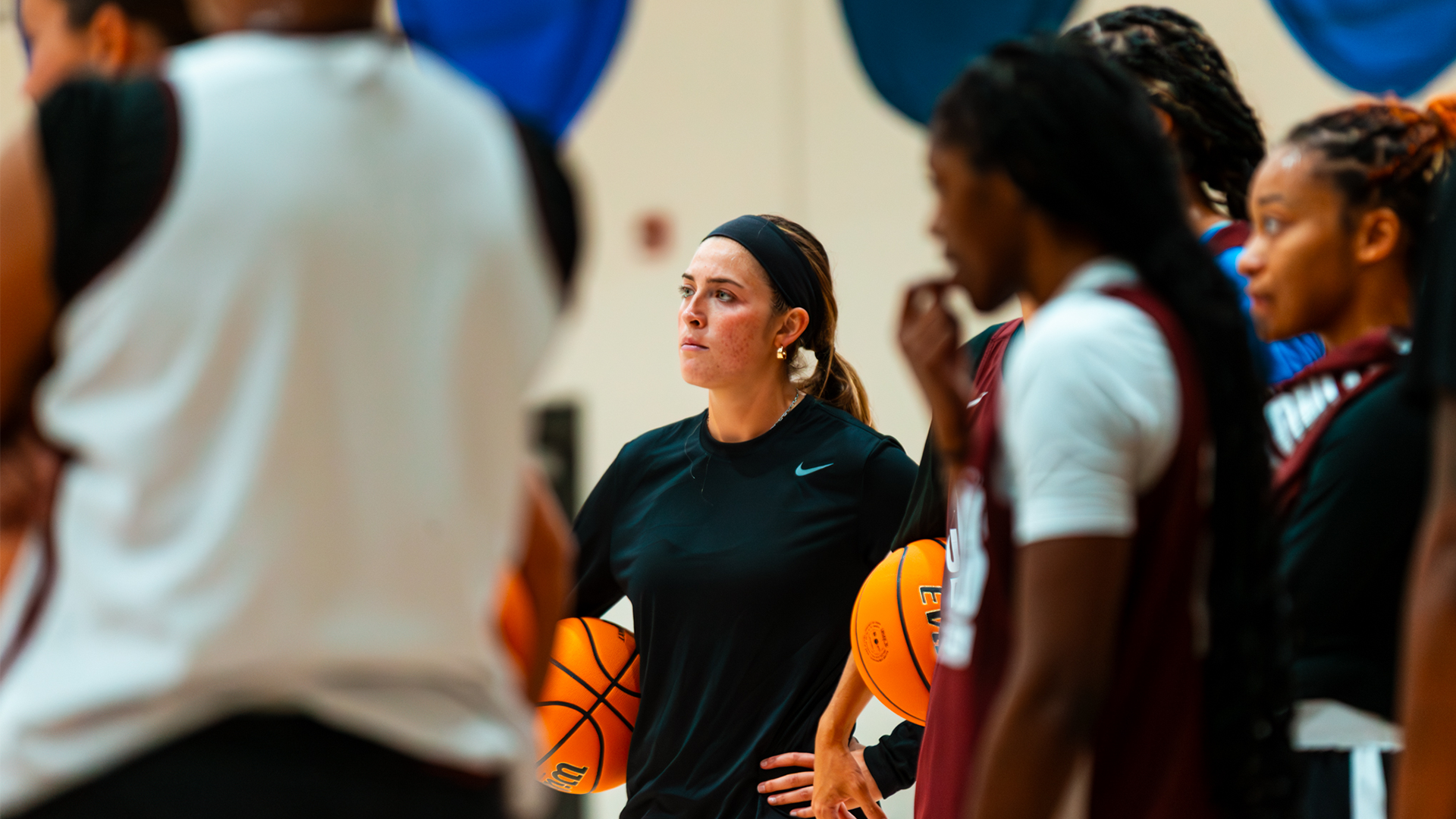 Women’s Basketball Adds Ashleigh Fox as Assistant Coach - Eastern ...
