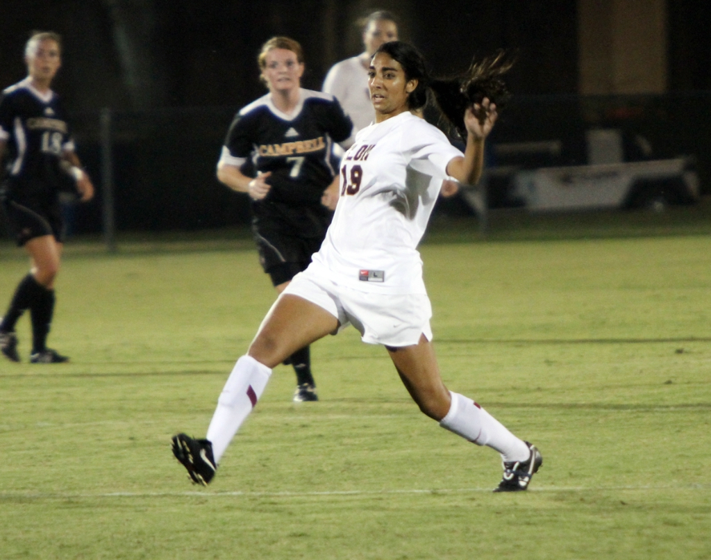 Simi Dhaliwal - Women's Soccer - Elon University Athletics