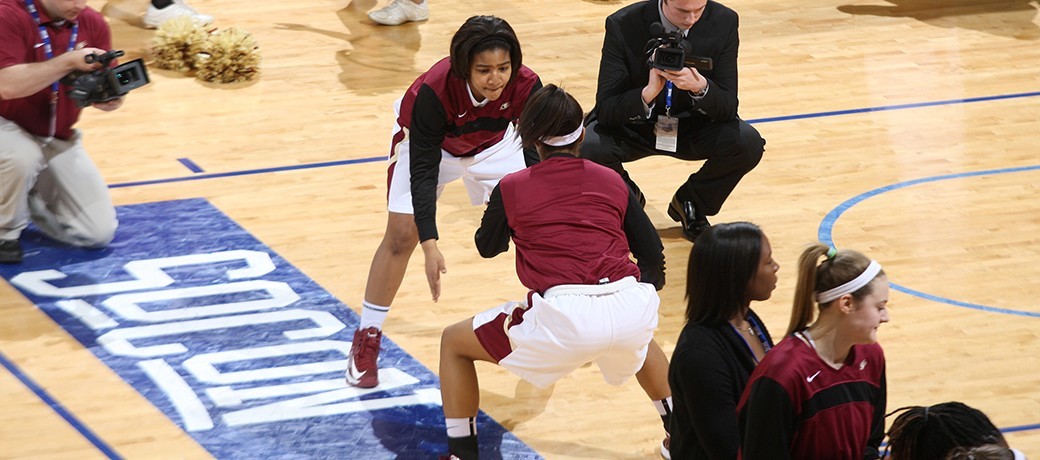 Zora Stephenson - Women's Basketball - Elon University Athletics