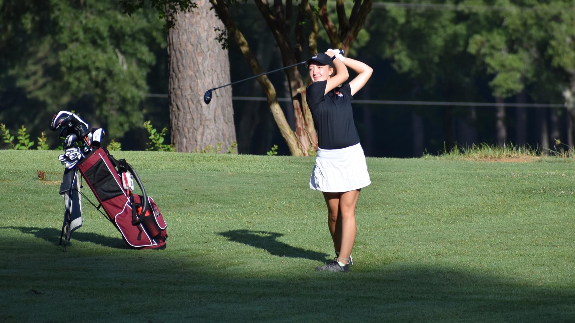Emily Nash - Women's Golf - Elon University Athletics