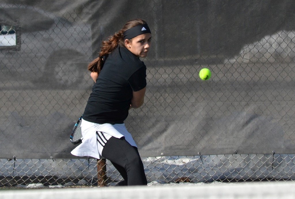 Nicole Jara - 2013-14 - Women's Tennis - Emporia State University Athletics