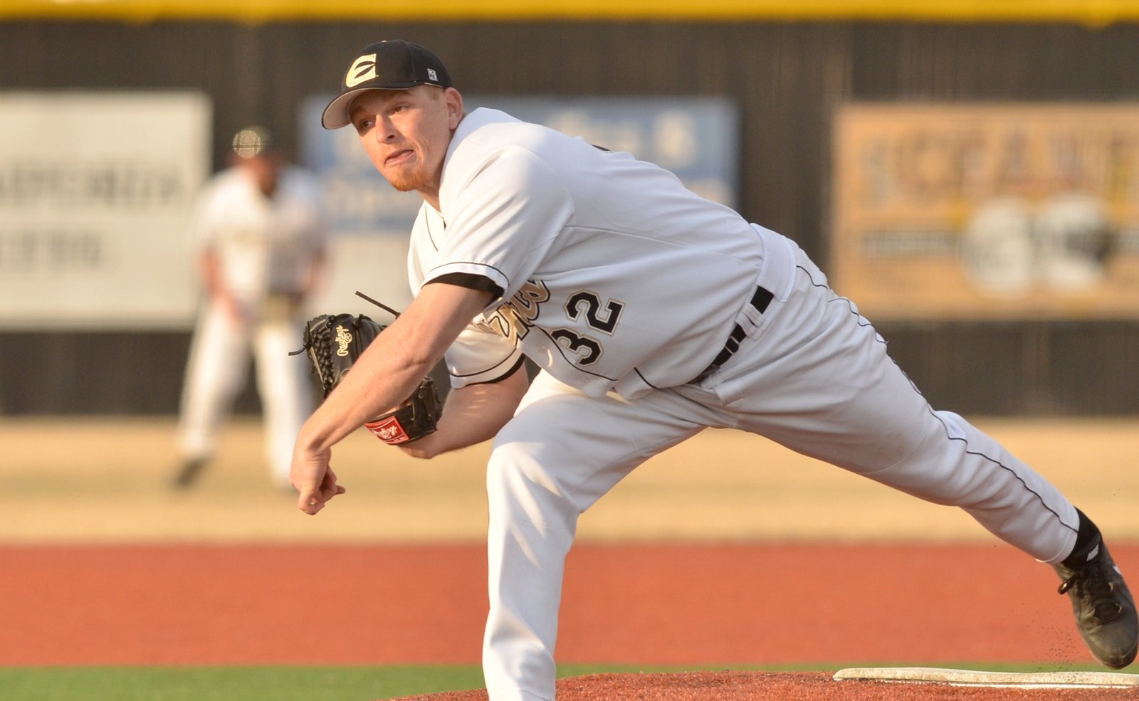 Travis Hendry - 2014-15 - Baseball - Emporia State University Athletics