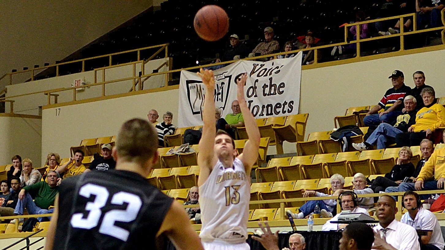 Micah Swank - 2015-16 - Men's Basketball - Emporia State University ...