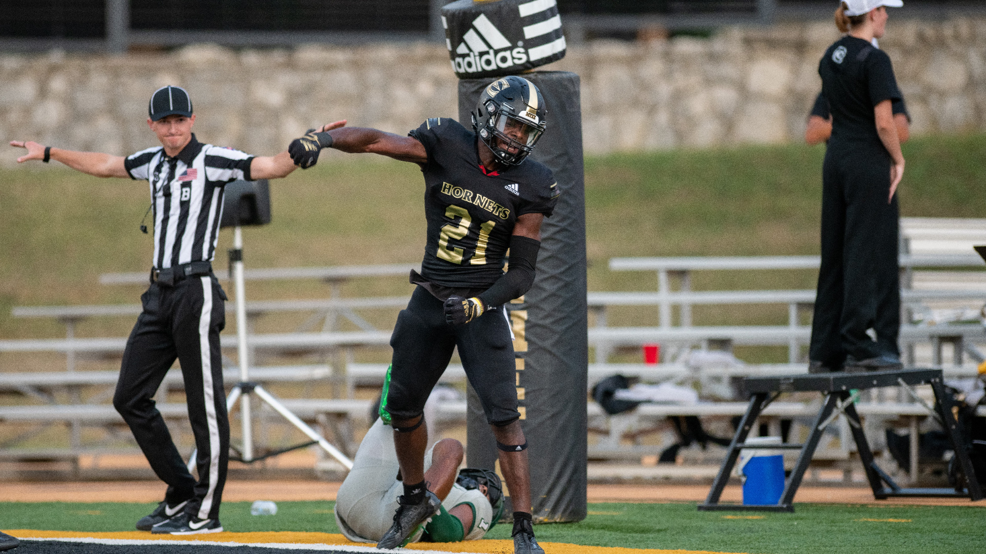 Derrick Maxwell - 2022 - Football - Emporia State University Athletics