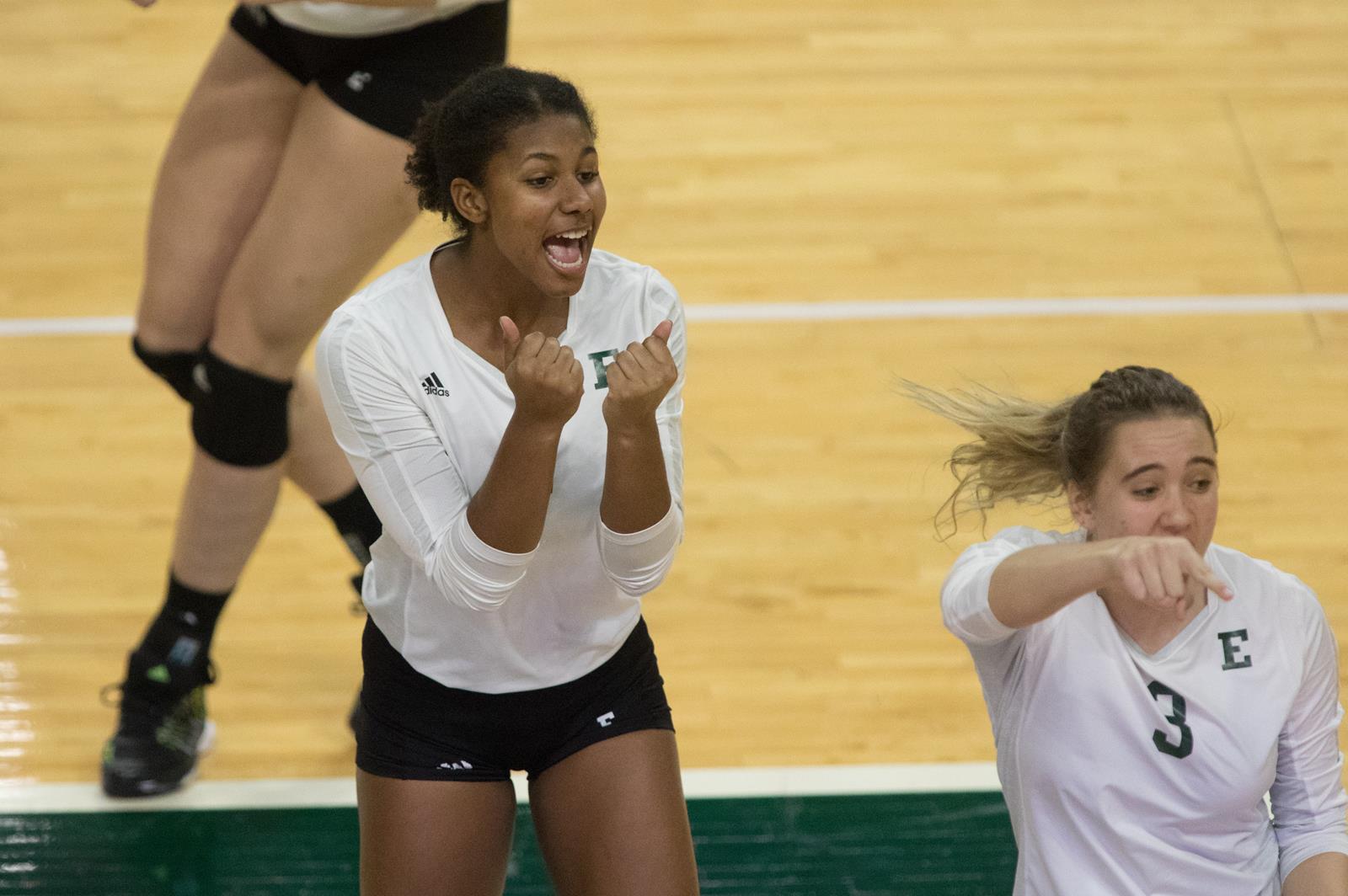 April Houston - Volleyball - Eastern Michigan University Athletics