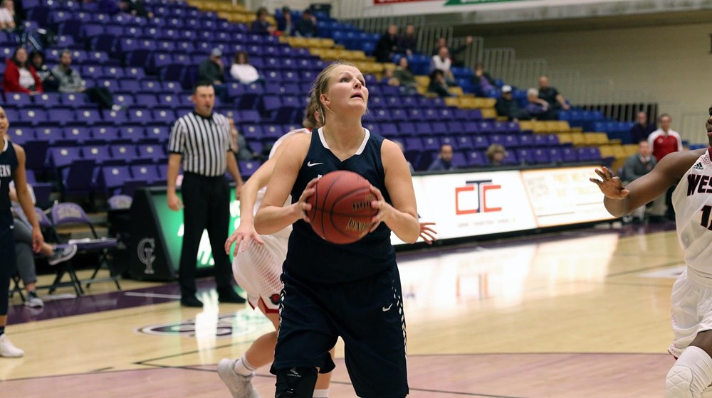 Mariah Swanson - Women's Basketball - Eastern Oregon University Athletics