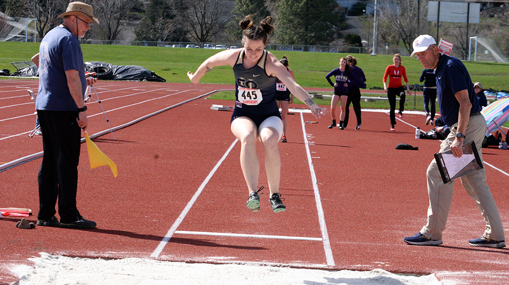 Cheyanne Collins - Track and Field - Eastern Oregon University Athletics