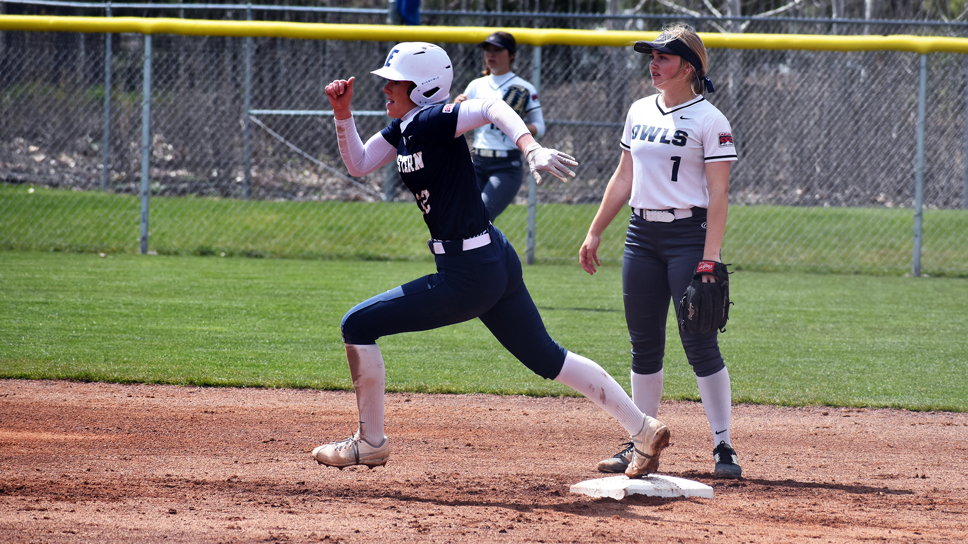 Caitlin Crist - Softball - Eastern Oregon University Athletics