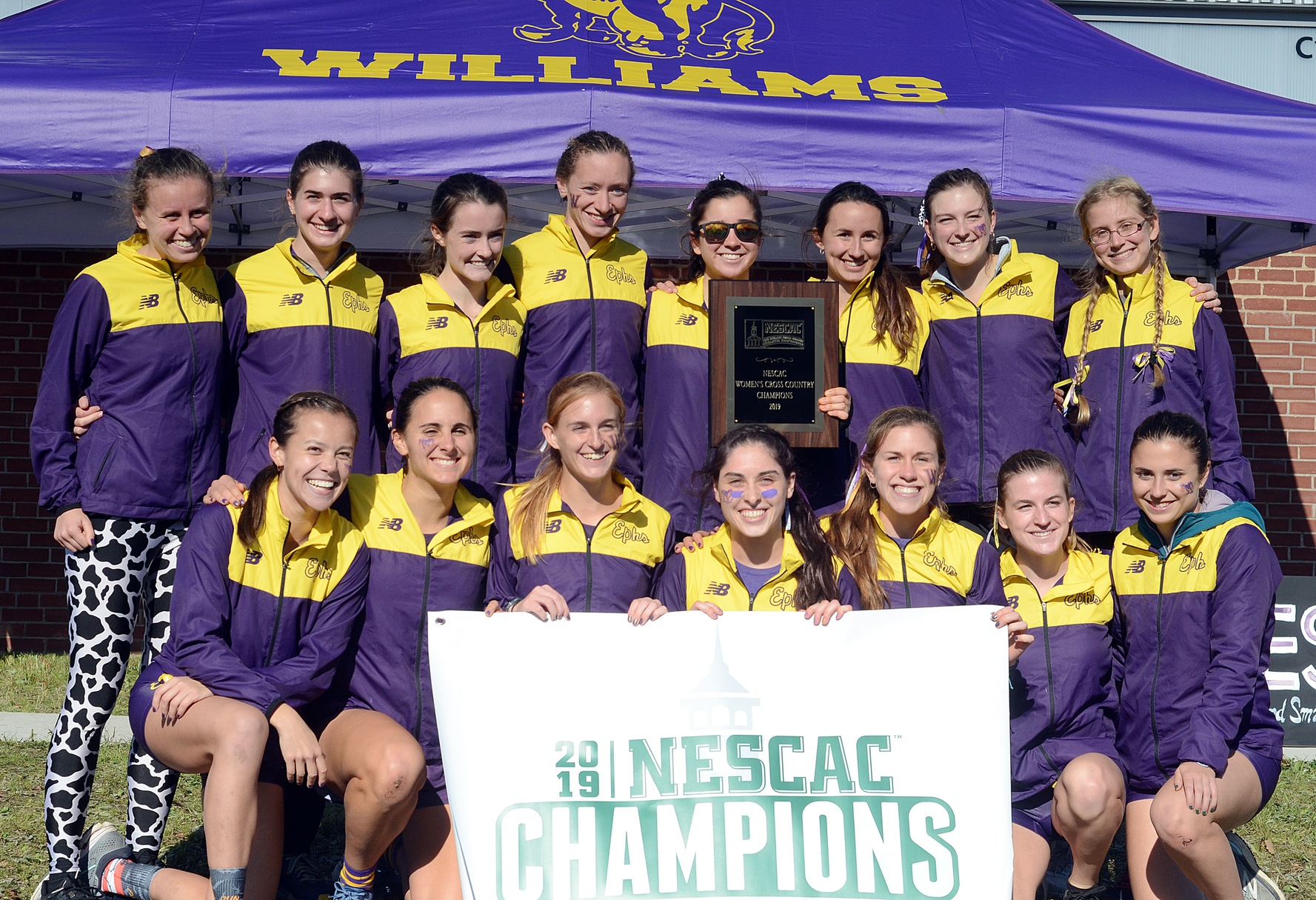Women's XC Wins NESCAC Championship - Williams College