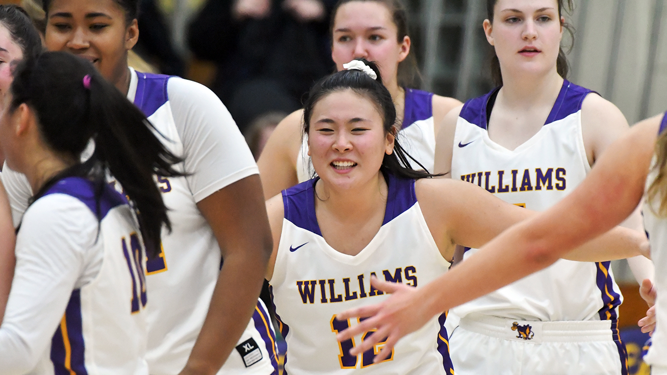 Williams Advances to 9-0 in 98-50 Win Over Delaware Valley - Williams ...