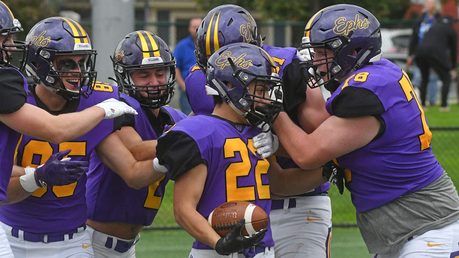 Colby Snaps Eph 10-Game Win Streak 24-14 - Williams College