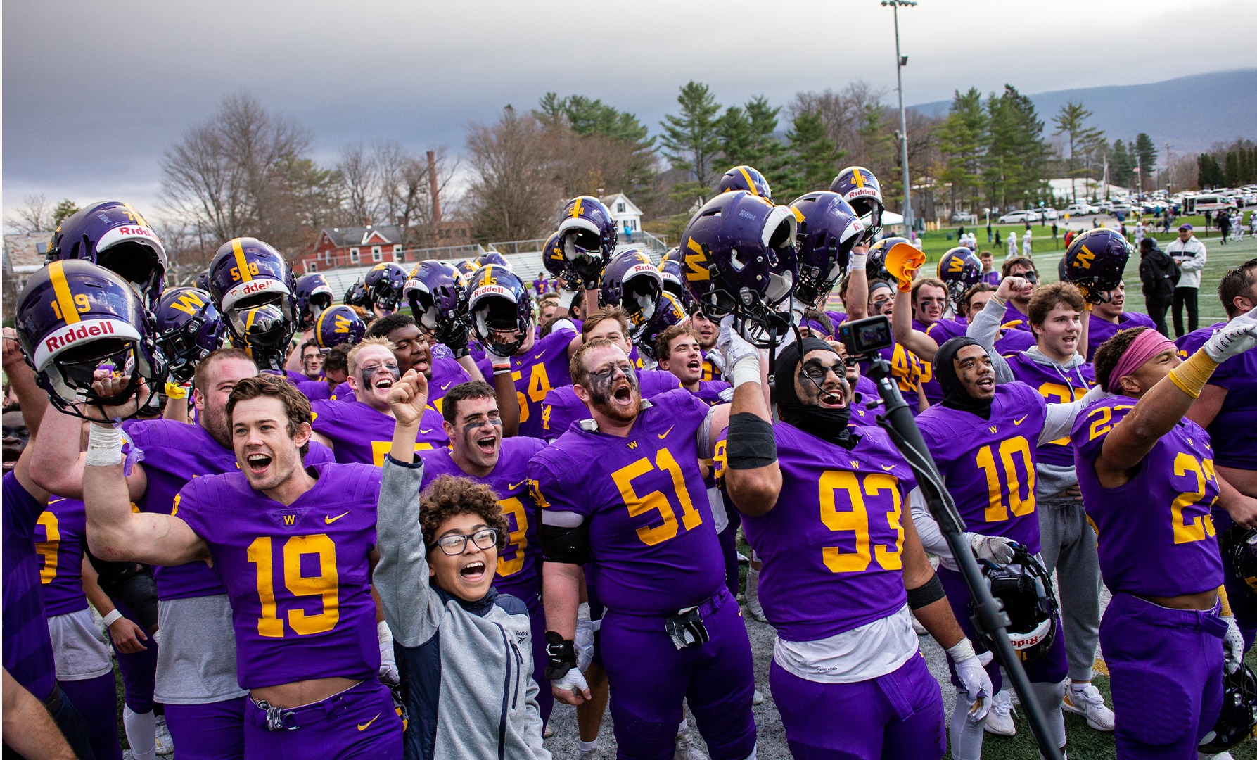 Ephs ‘Take The Walk’ After Beating Amherst - Williams College