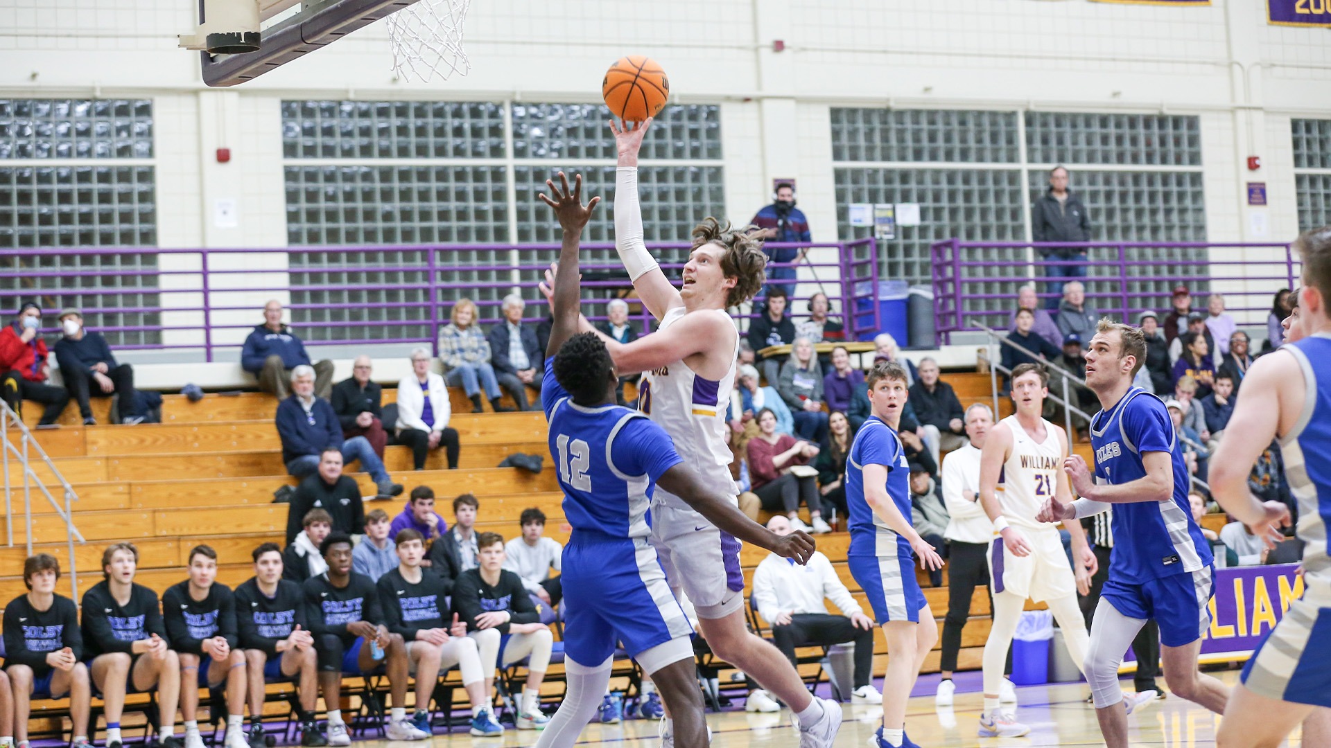 Ephs Close Game on 16-5 Run to Defeat Bowdoin, Move to 15-1 on the ...