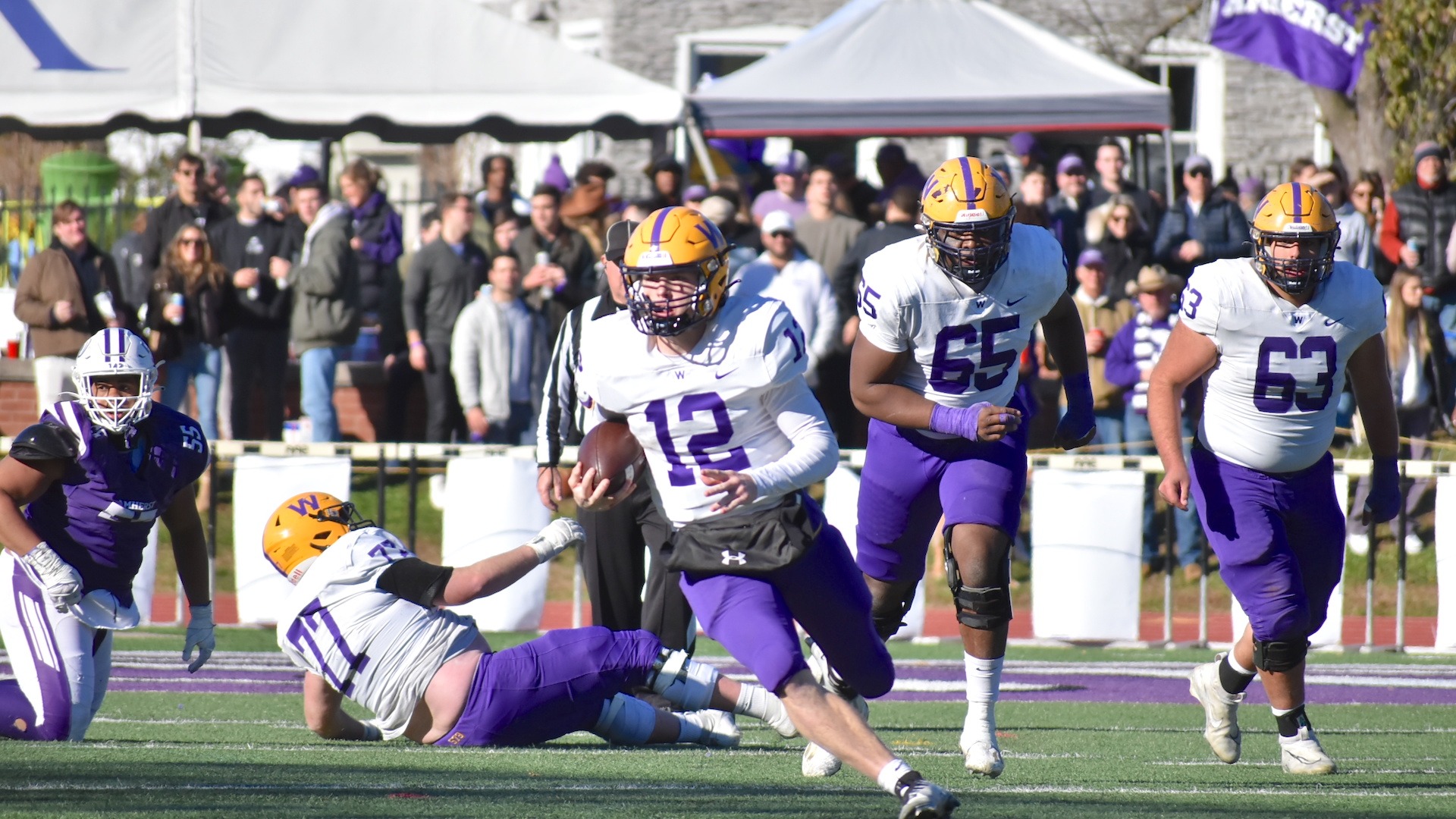 Ephs Lose on the Road at Amherst - Williams College