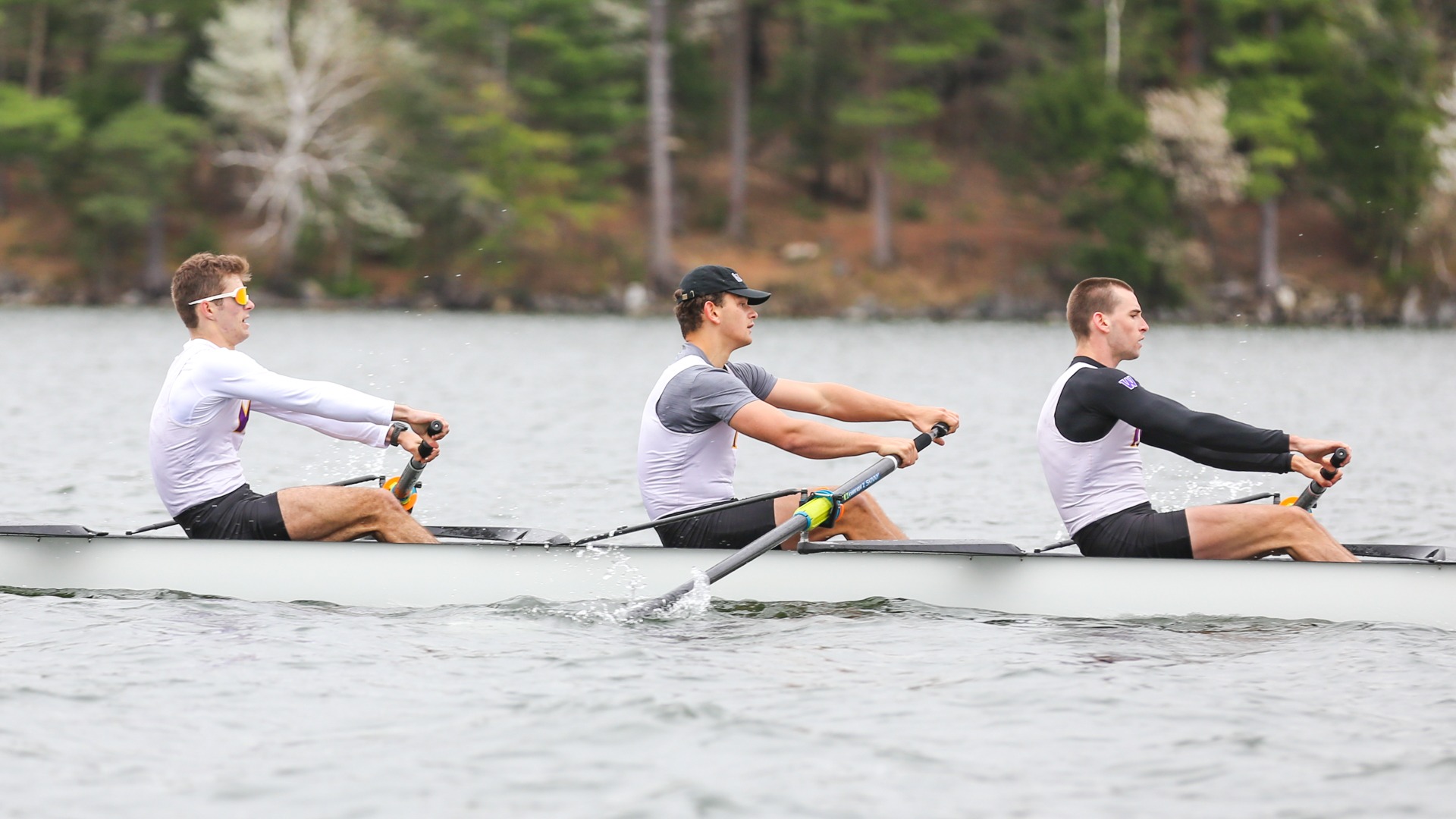 Men's Crew 1V and 2V Move on to Grand Finals - Williams College