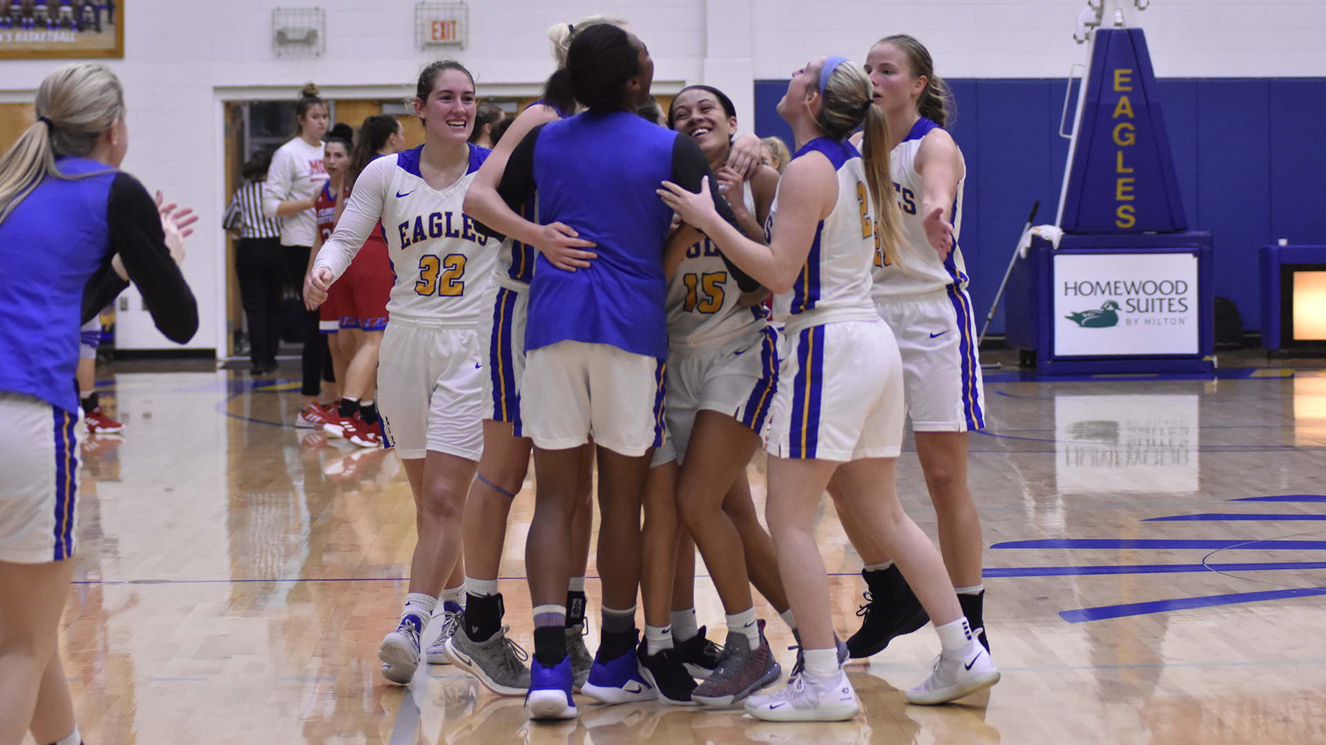 Topples No. 12 Florida Southern 83-75 - Embry-Riddle Aeronautical ...