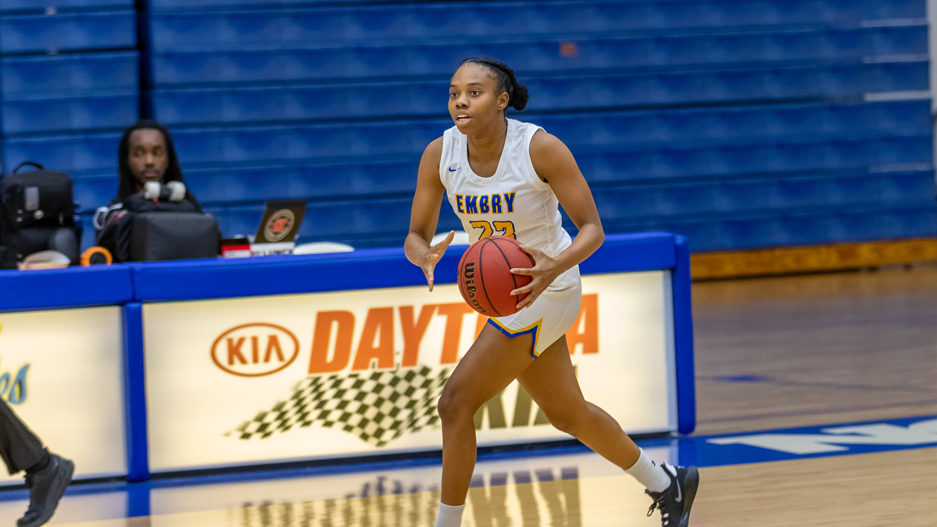 Women's Basketball Rolls to 65-52 Season-Opening Win Over Auburn ...