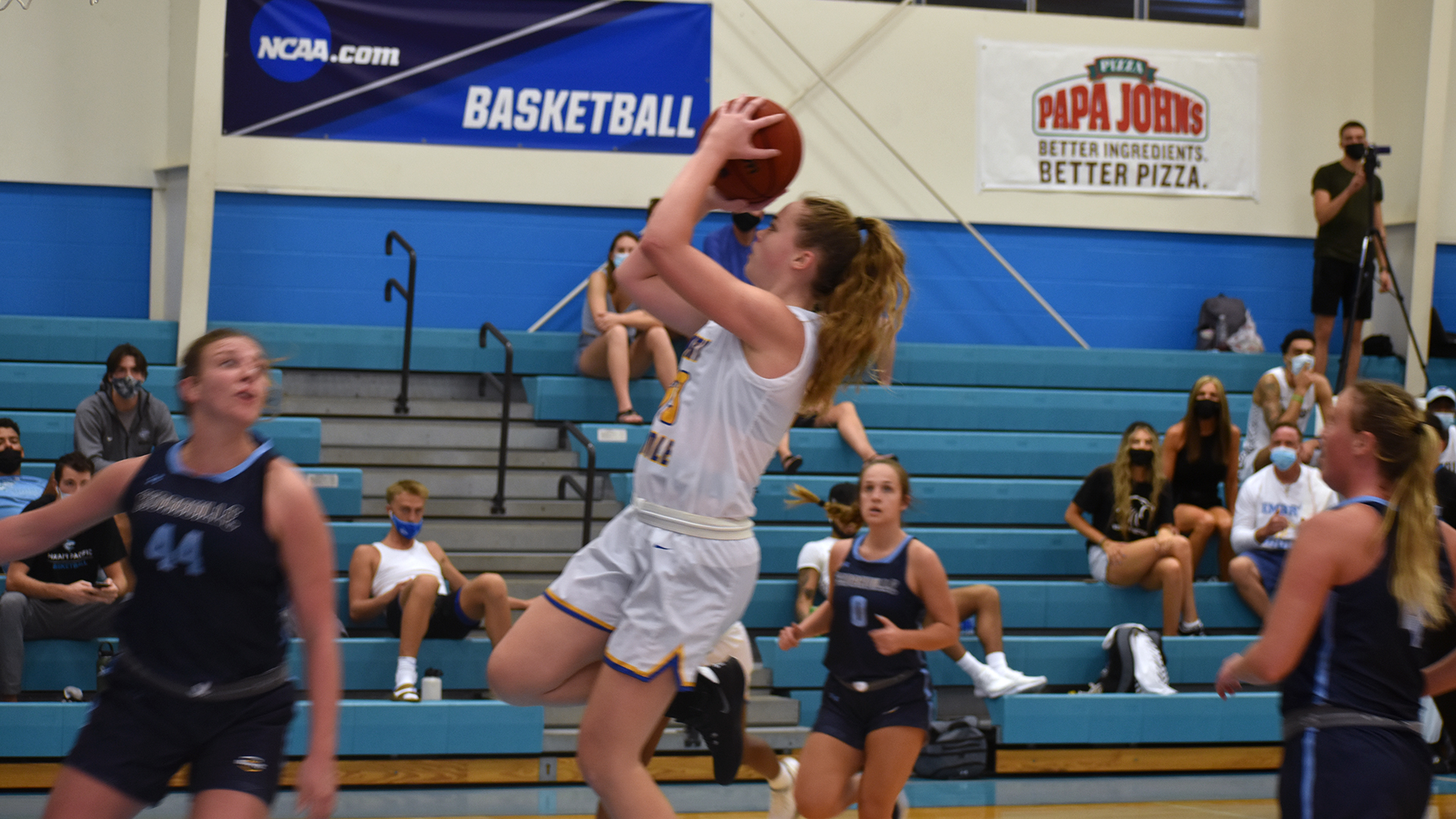 Liz Behan - 2021-22 - Women's Basketball - Embry-Riddle Aeronautical ...