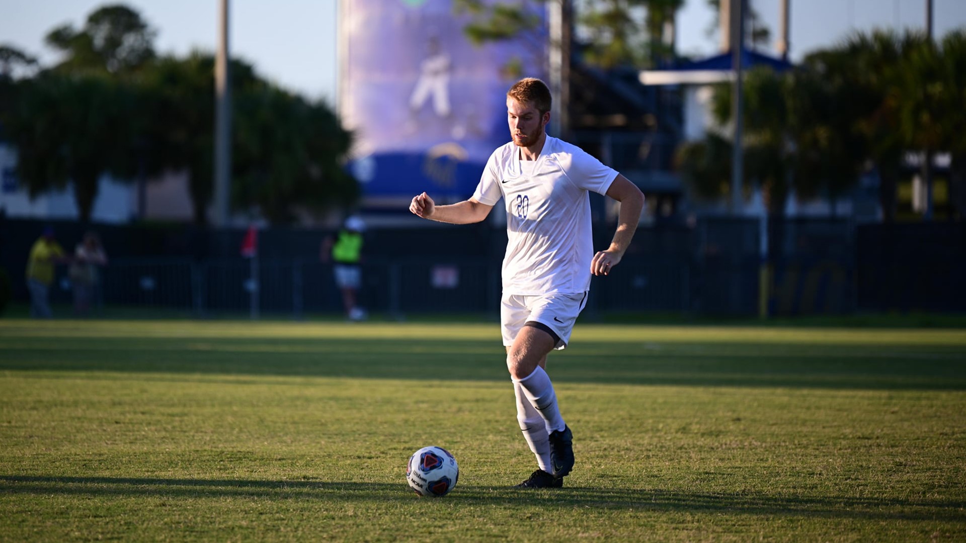 Nathan Hubbs - 2021 - Men's Soccer - Embry-Riddle Aeronautical ...